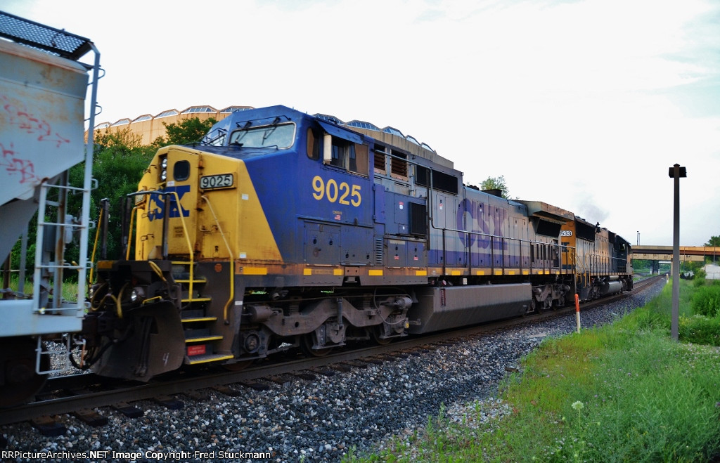 CSX 9025